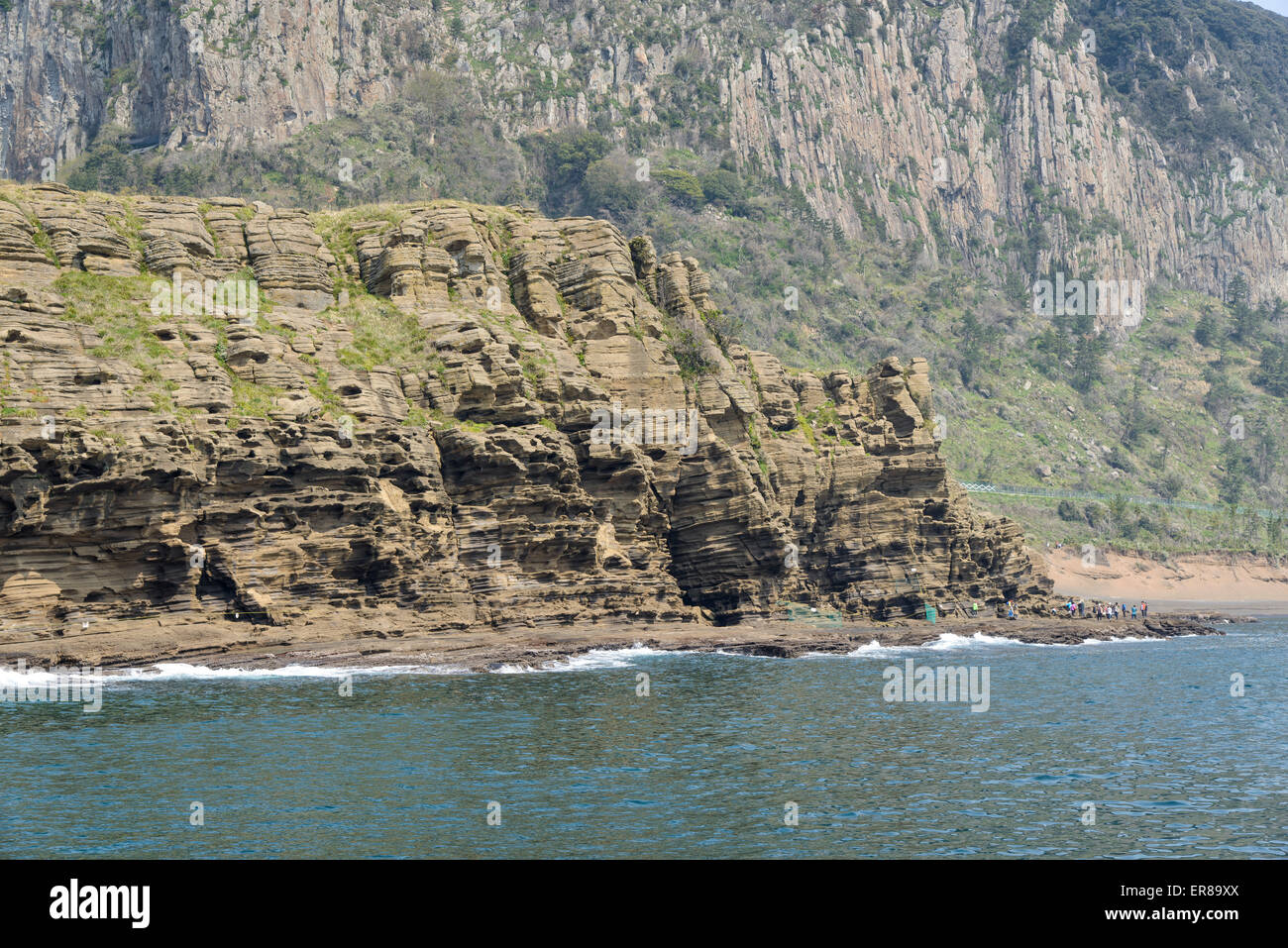 Yongmeori Coast(Dragon head coast), a tourist attraction famous for ...