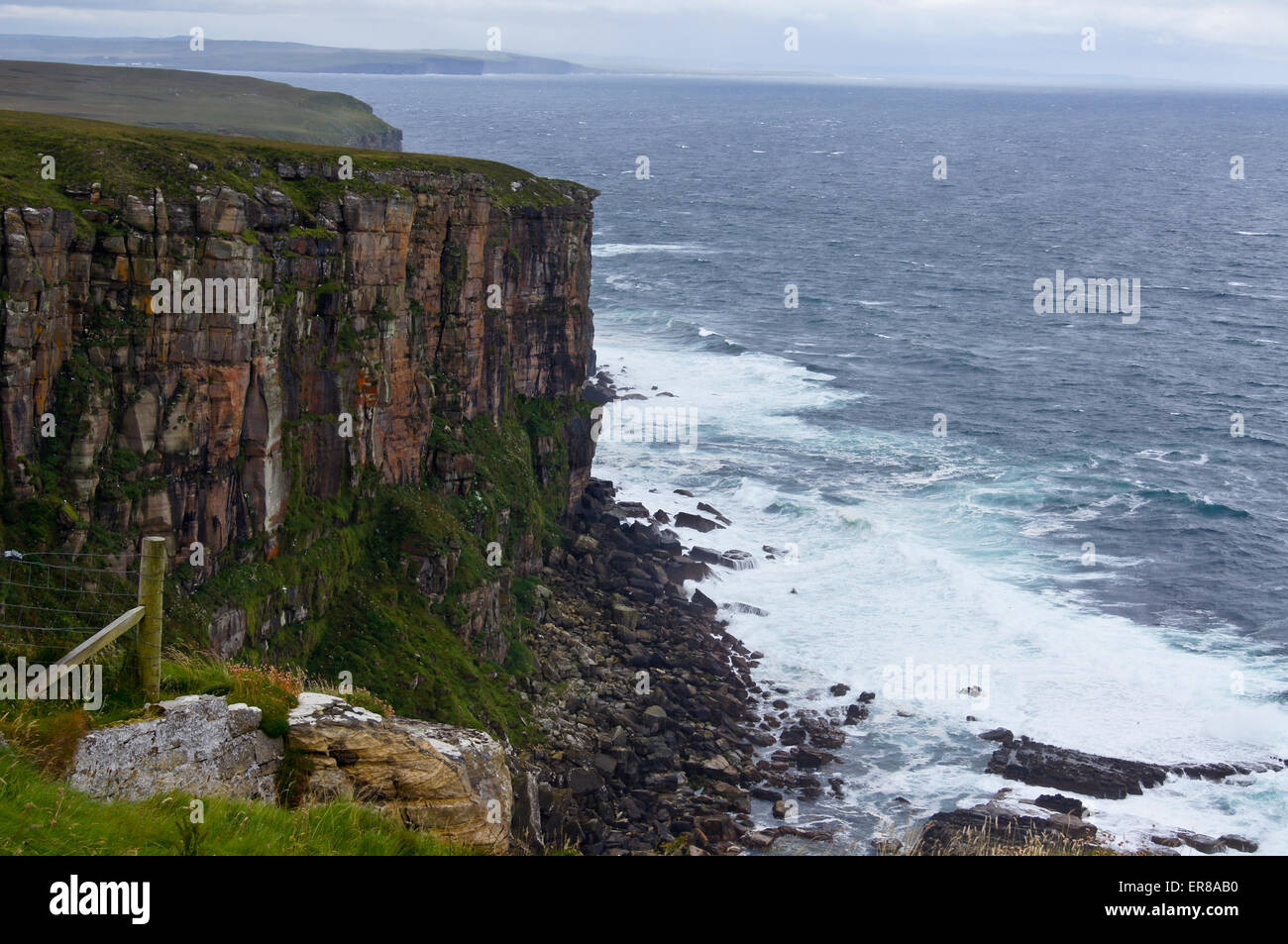The most northerly point on the uk mainland hi-res stock photography ...
