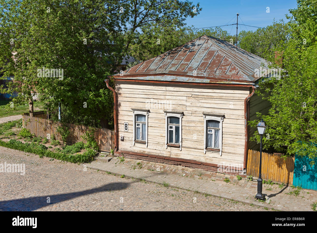 Old Residential House High Resolution Stock Photography and Images - Alamy