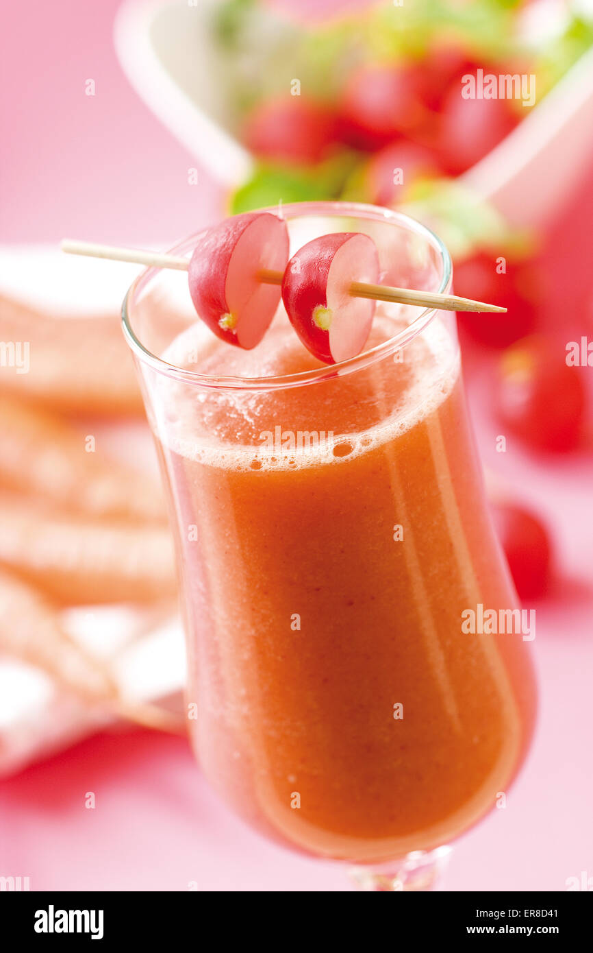 A glass of healthy radish juice Stock Photo - Alamy
