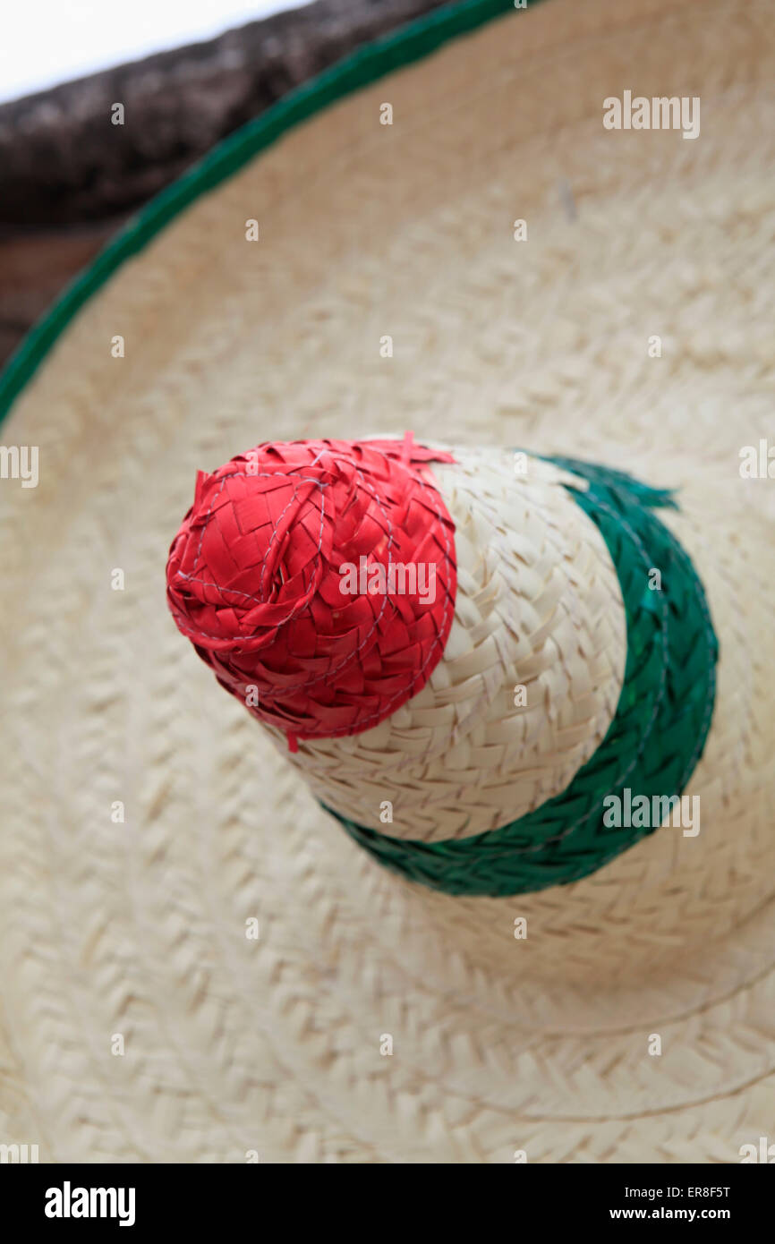 Traditional straw hat hi-res stock photography and images - Alamy