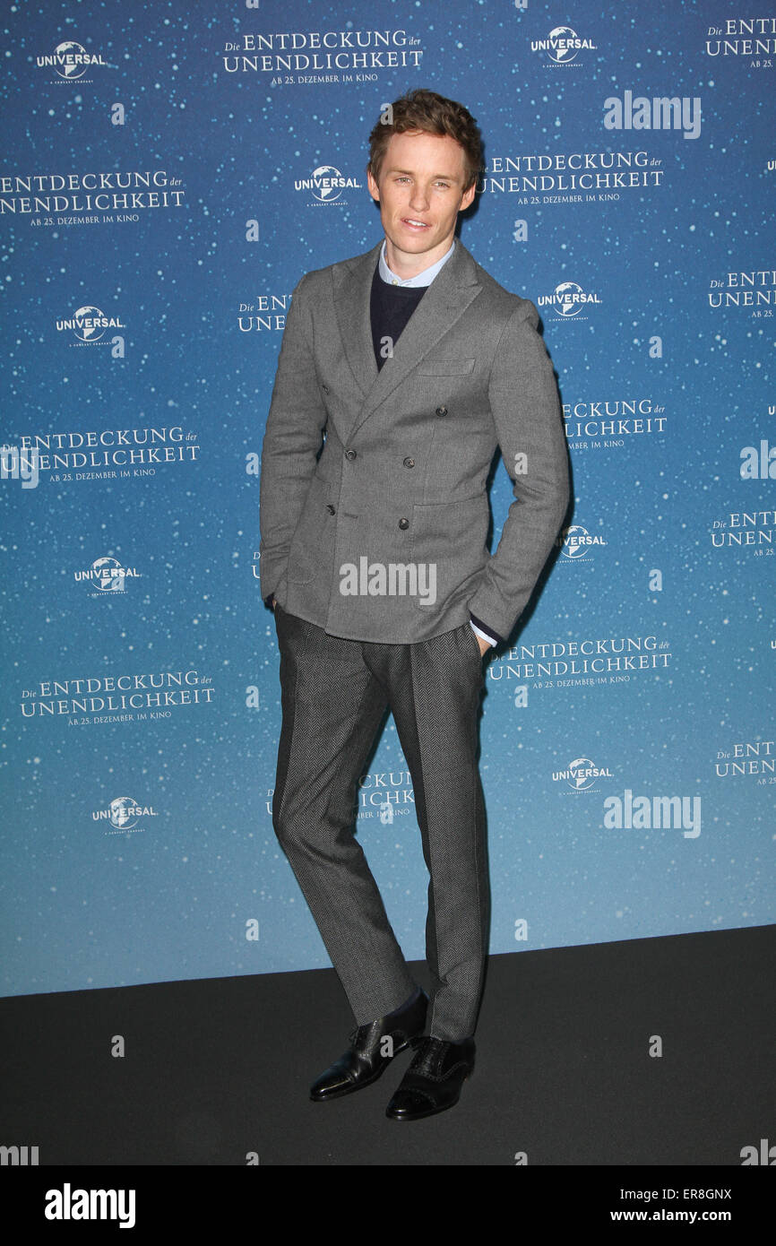 Eddie Redmayne promoting his movie Die Entdeckung der Unendlichkeit ...