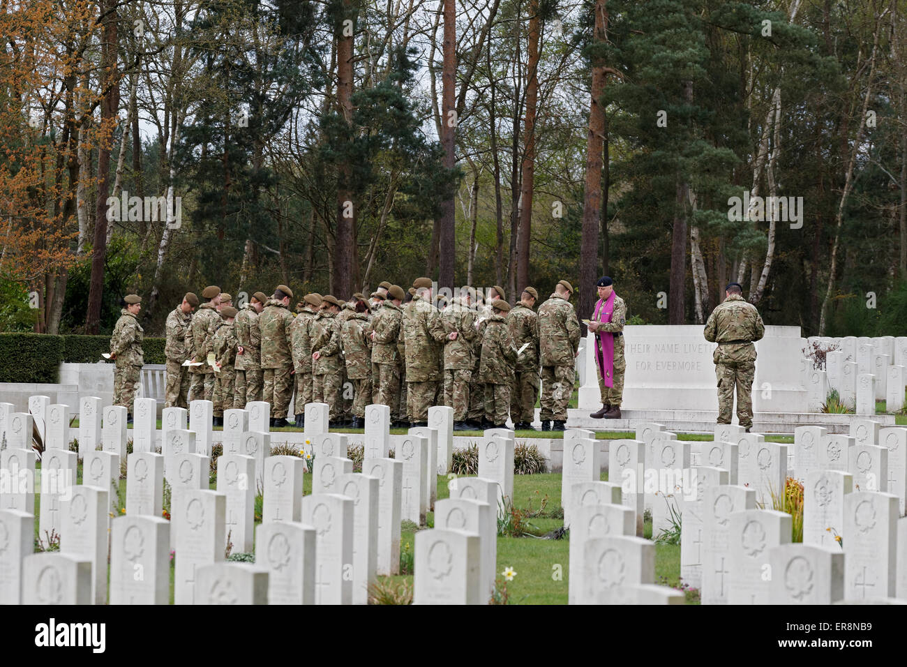 British army chaplain hi-res stock photography and images - Alamy