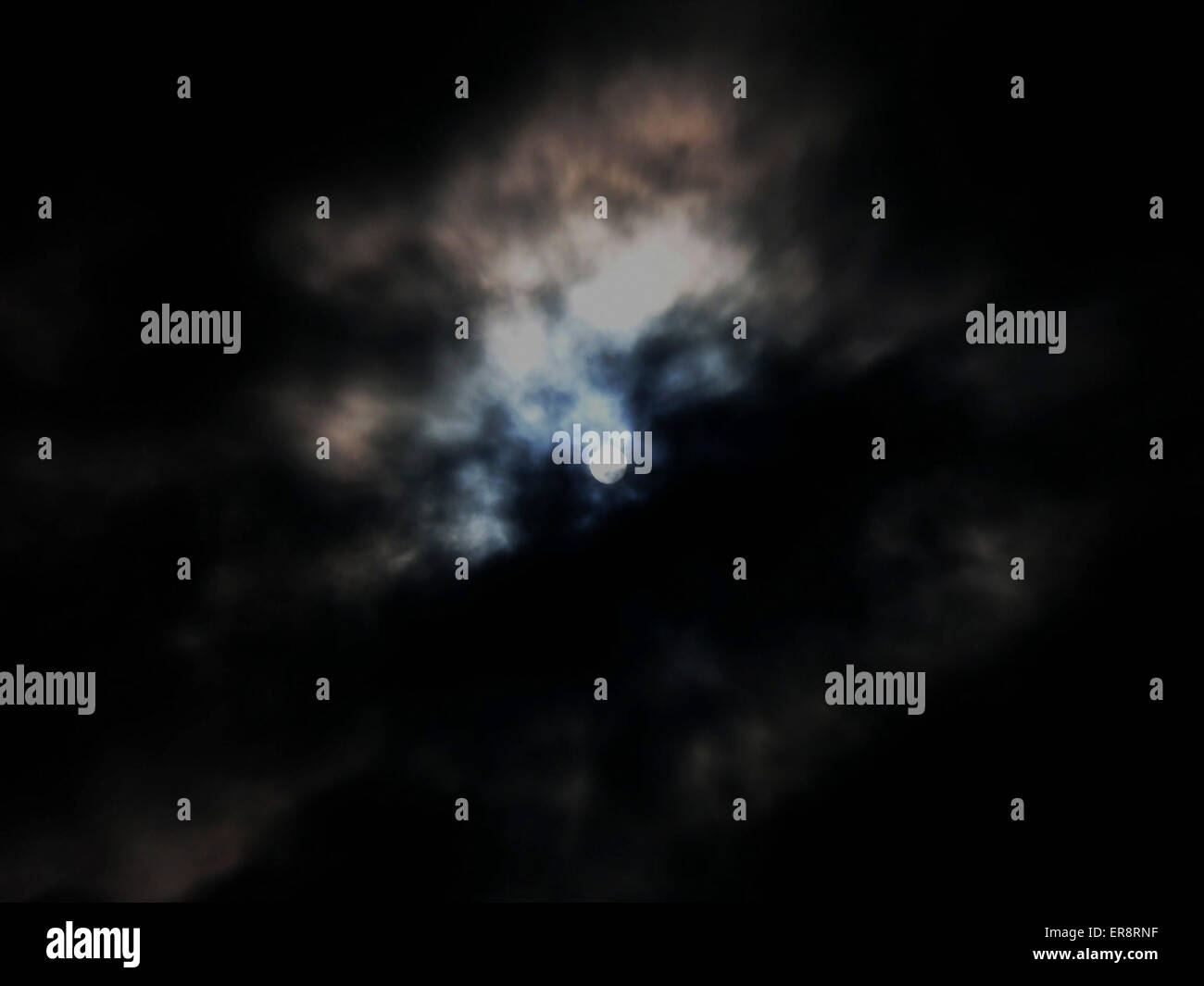 Moon at night hi-res stock photography and images - Alamy