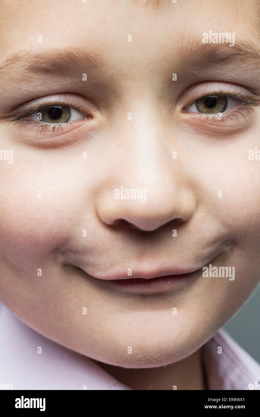 Smiling boy face hi-res stock photography and images - Alamy