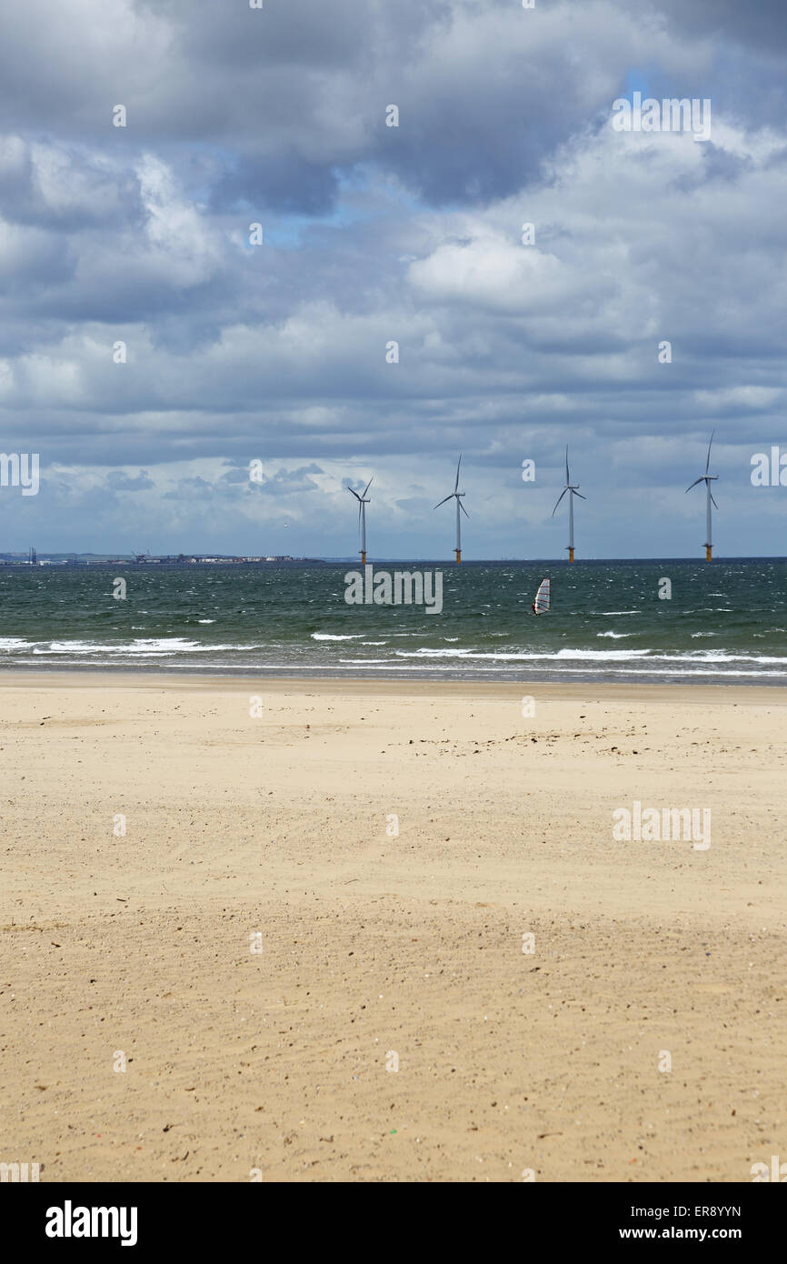 Teeside wind farm photographed from Redcar beach. 27 offshore turbines ...