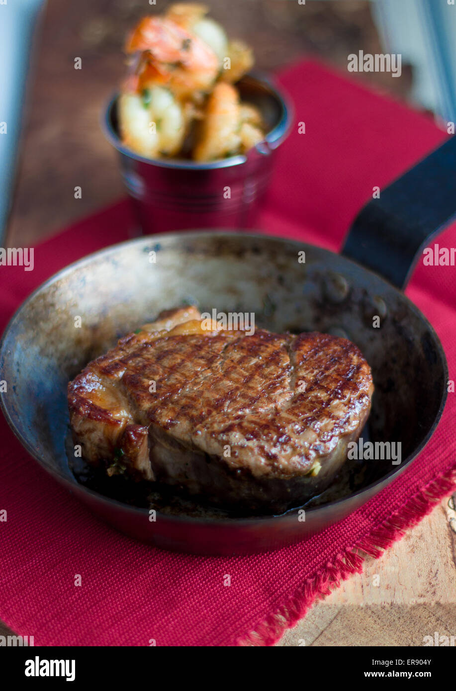 Fillet steak in a skillet Stock Photo - Alamy