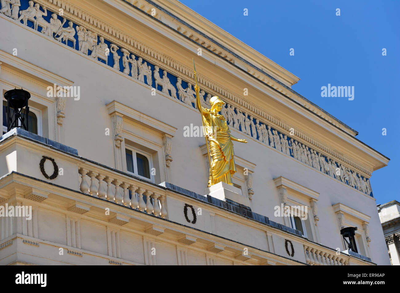 The Athenaeum And Pall Mall High Resolution Stock Photography and ...
