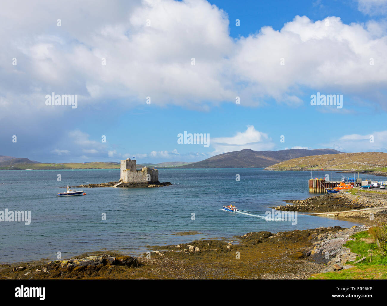 Barra scotland kisimul castle hi-res stock photography and images - Alamy