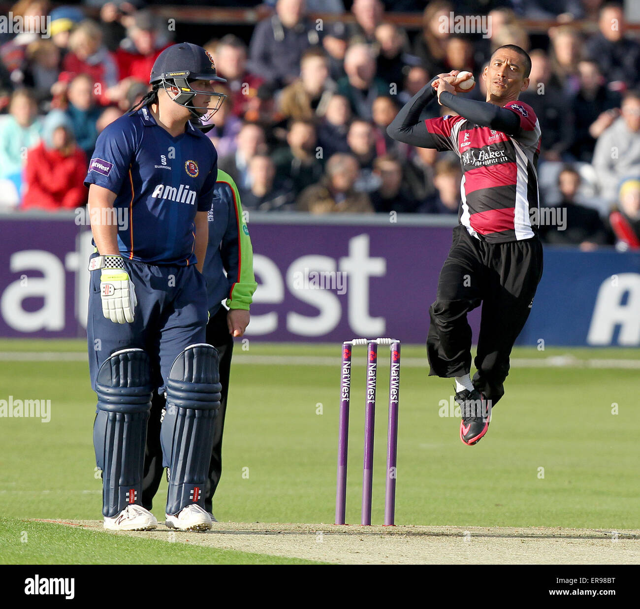 Chelmsford, Essex, UK. 29th May, 2015. Alfonso Thomas in bowling action ...