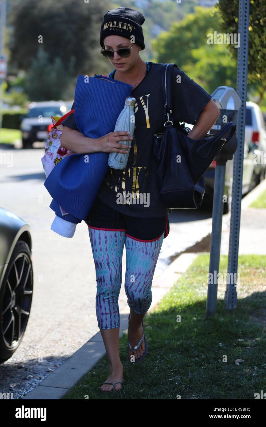 Kaley Cuoco leaves a yoga class wearing a Brian Lichtenberg Ballin ...