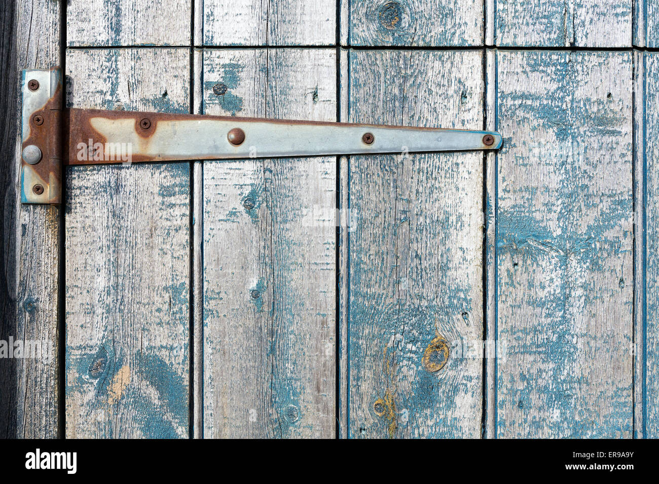 Stanley Hinges Rustic Strap