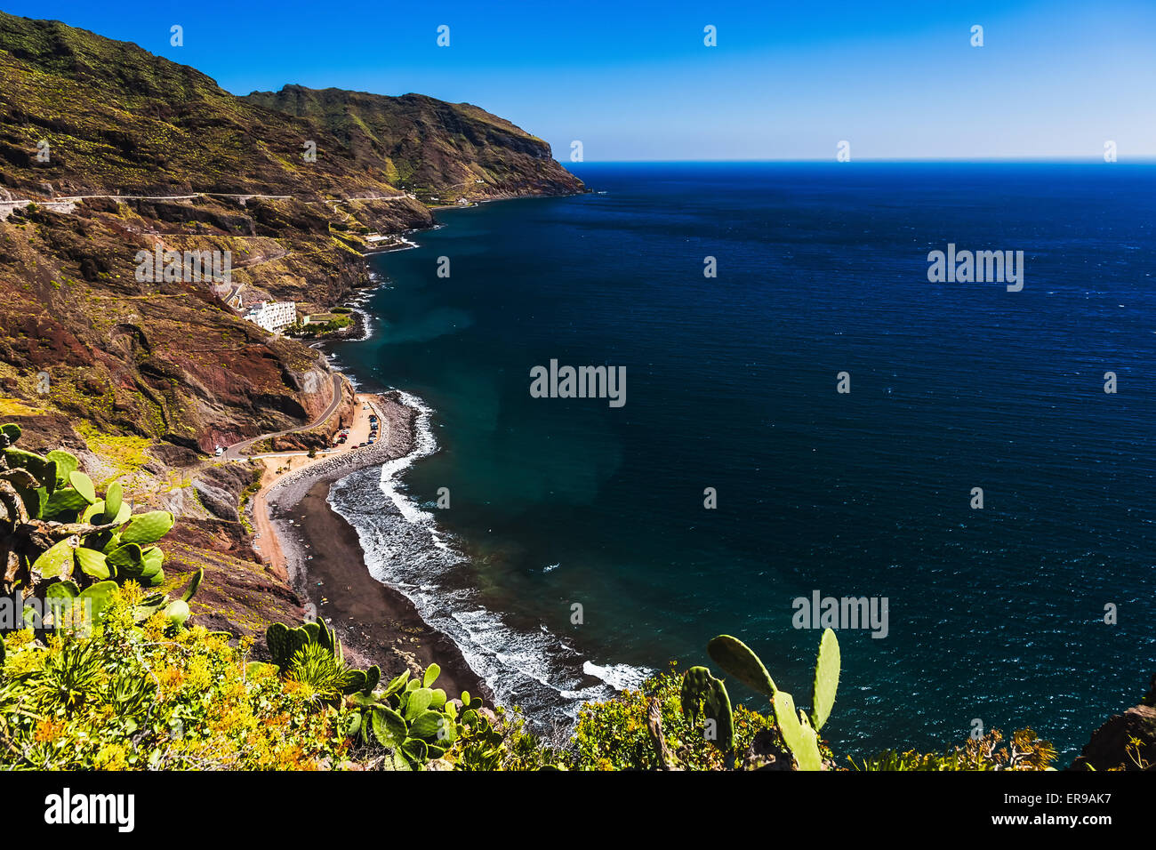 Spring ocean atlantic hi-res stock photography and images - Alamy