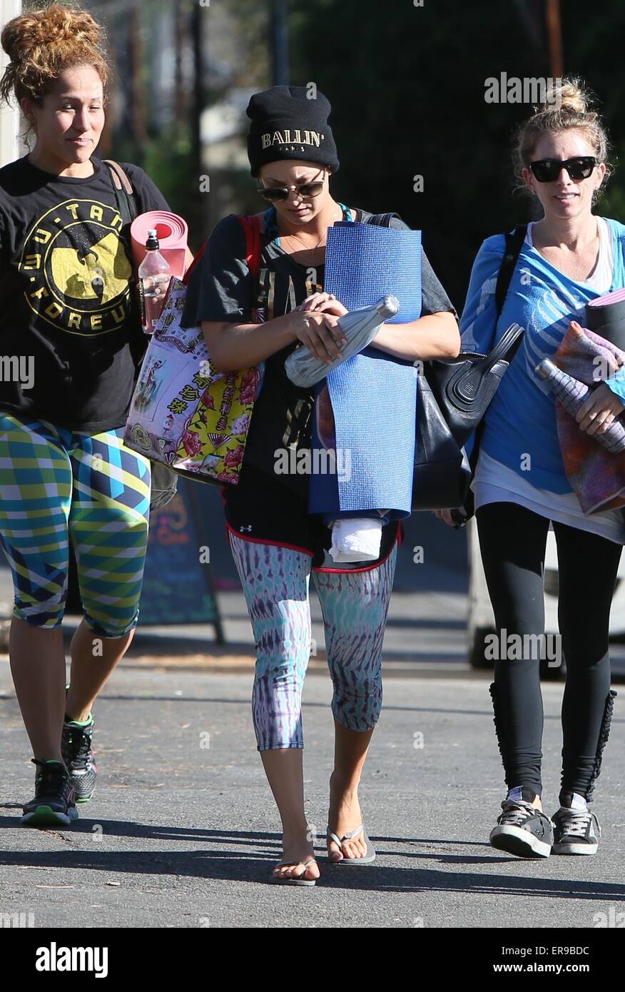 Kaley Cuoco leaves a yoga class wearing a Brian Lichtenberg Ballin ...