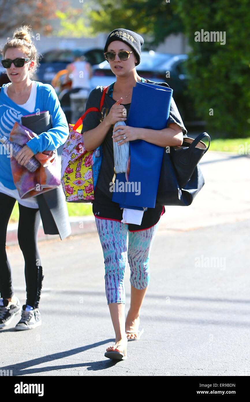 Kaley Cuoco leaves a yoga class wearing a Brian Lichtenberg Ballin ...