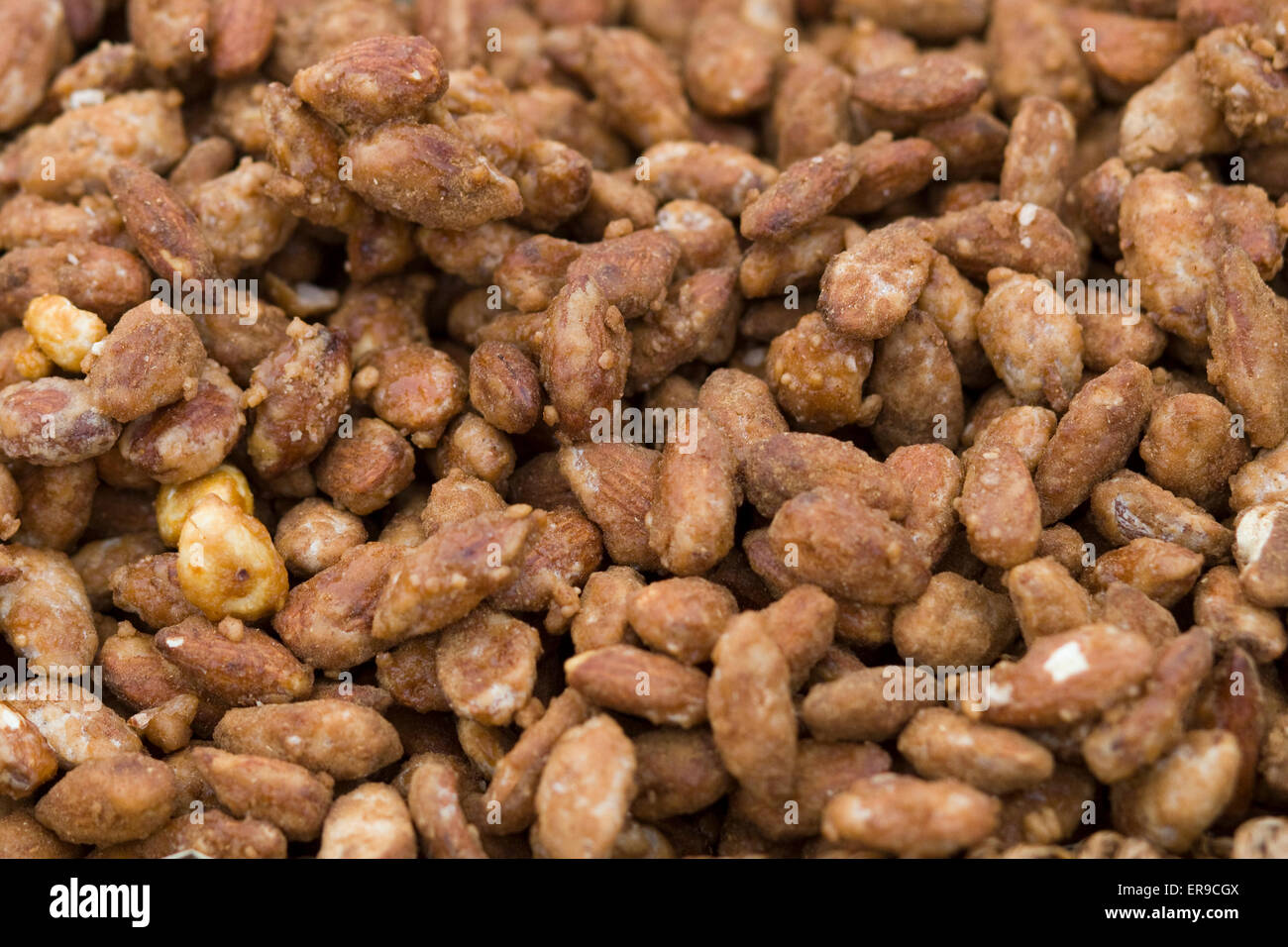 honey roasted peanuts Stock Photo - Alamy