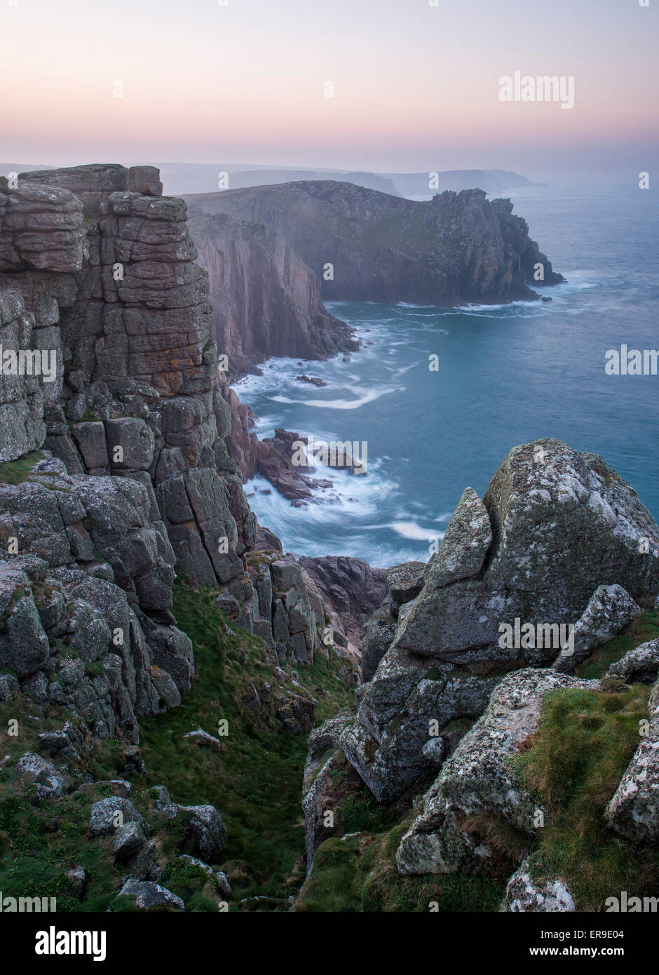 Pordenack point cornwall hi-res stock photography and images - Alamy