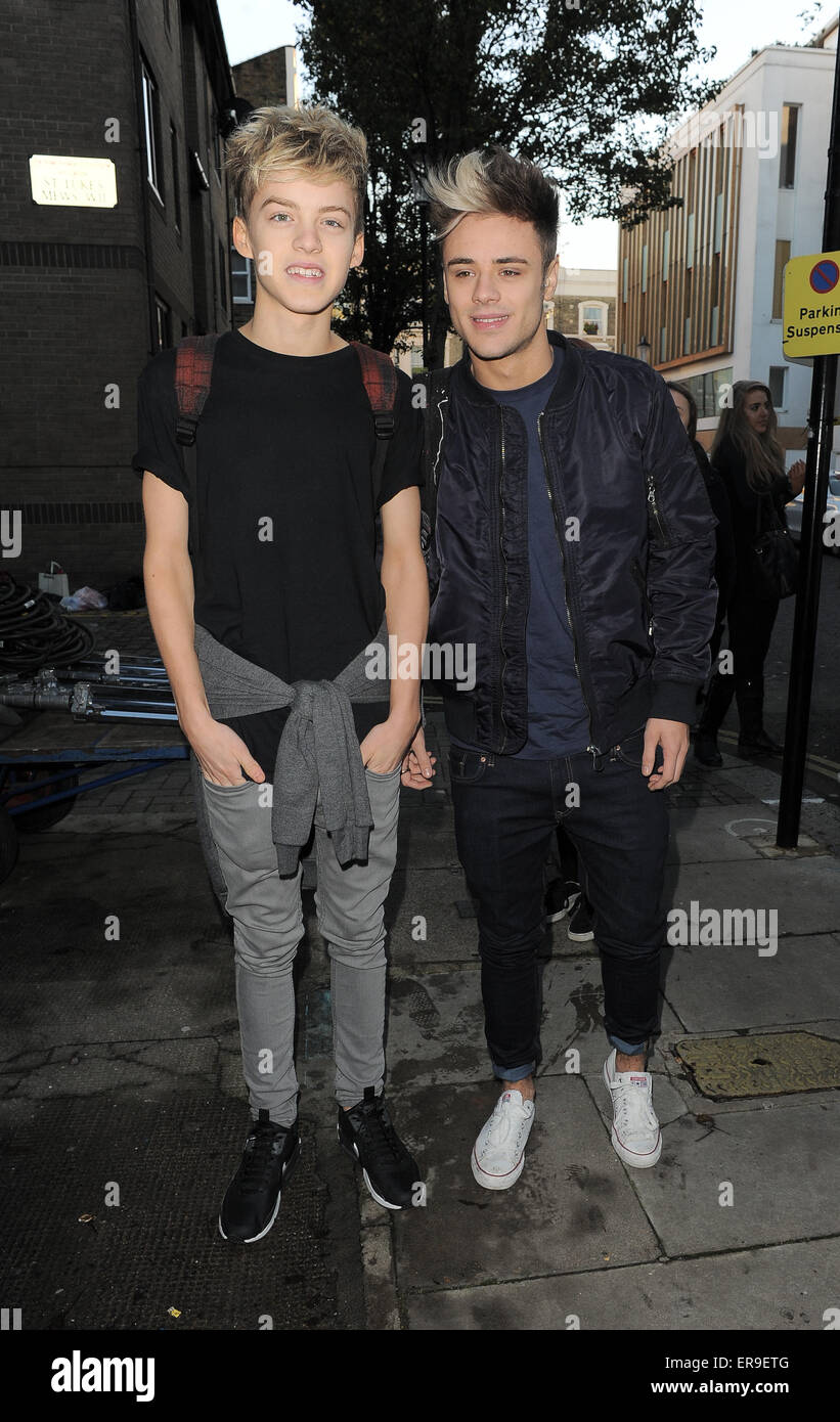 'The X Factor' finalists arrive at a recording studio for rehearsals ...