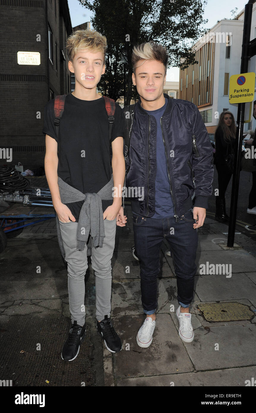 'The X Factor' finalists arrive at a recording studio for rehearsals ...