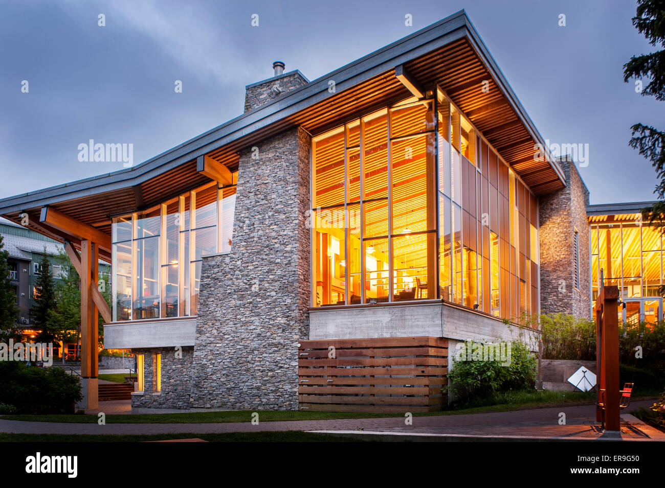 Whistler canada architecture hi-res stock photography and images - Alamy