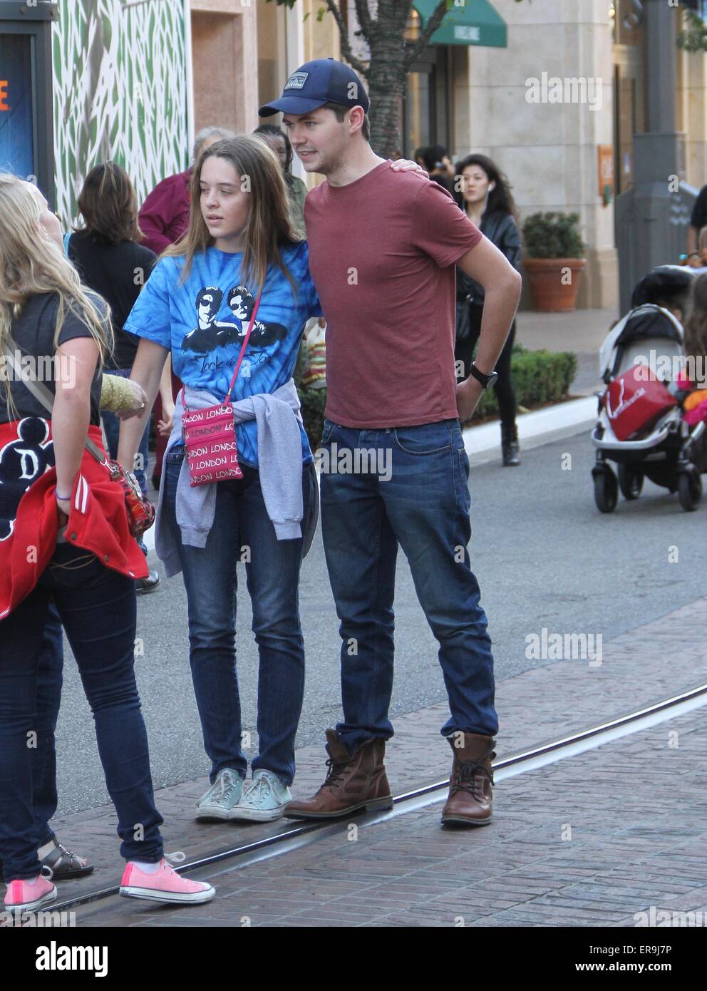 Glee star, Damian McGinty poses for photographs for fans at The Grove ...