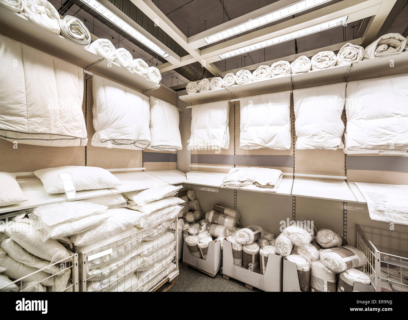 bed-clothes on sale Stock Photo - Alamy