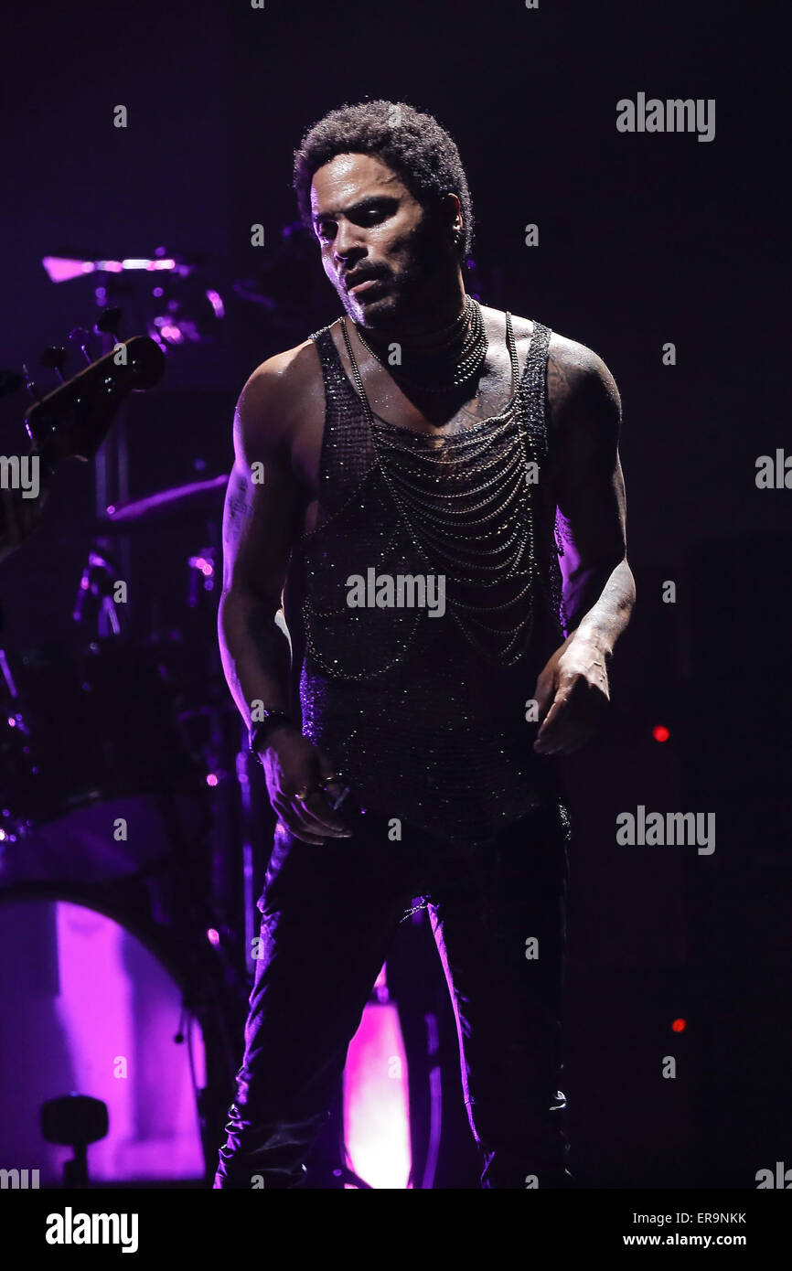 Lenny Kravitz performs live in concert Featuring: Lenny Kravitz Where ...