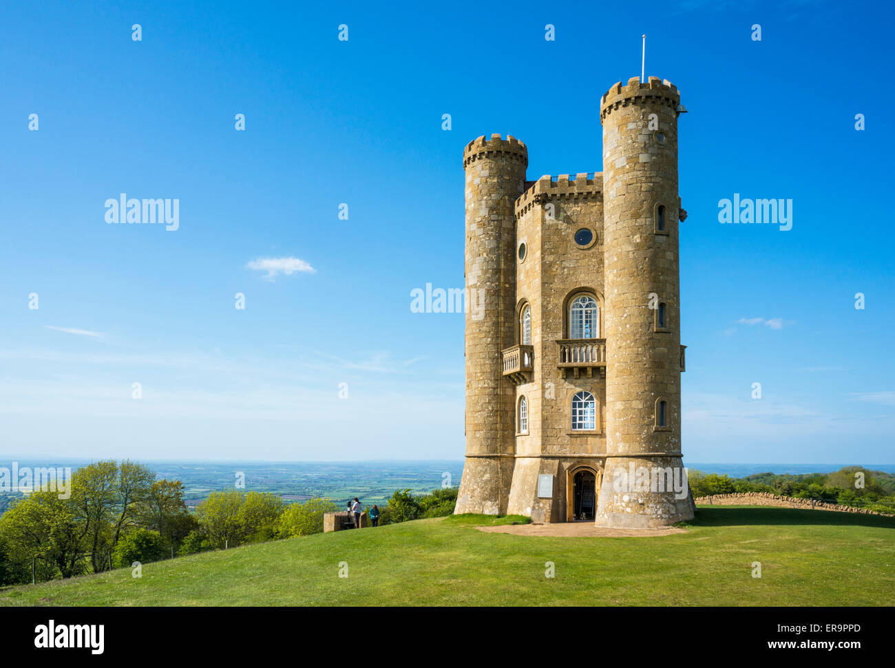 Broadway tower cotswolds hi-res stock photography and images - Alamy
