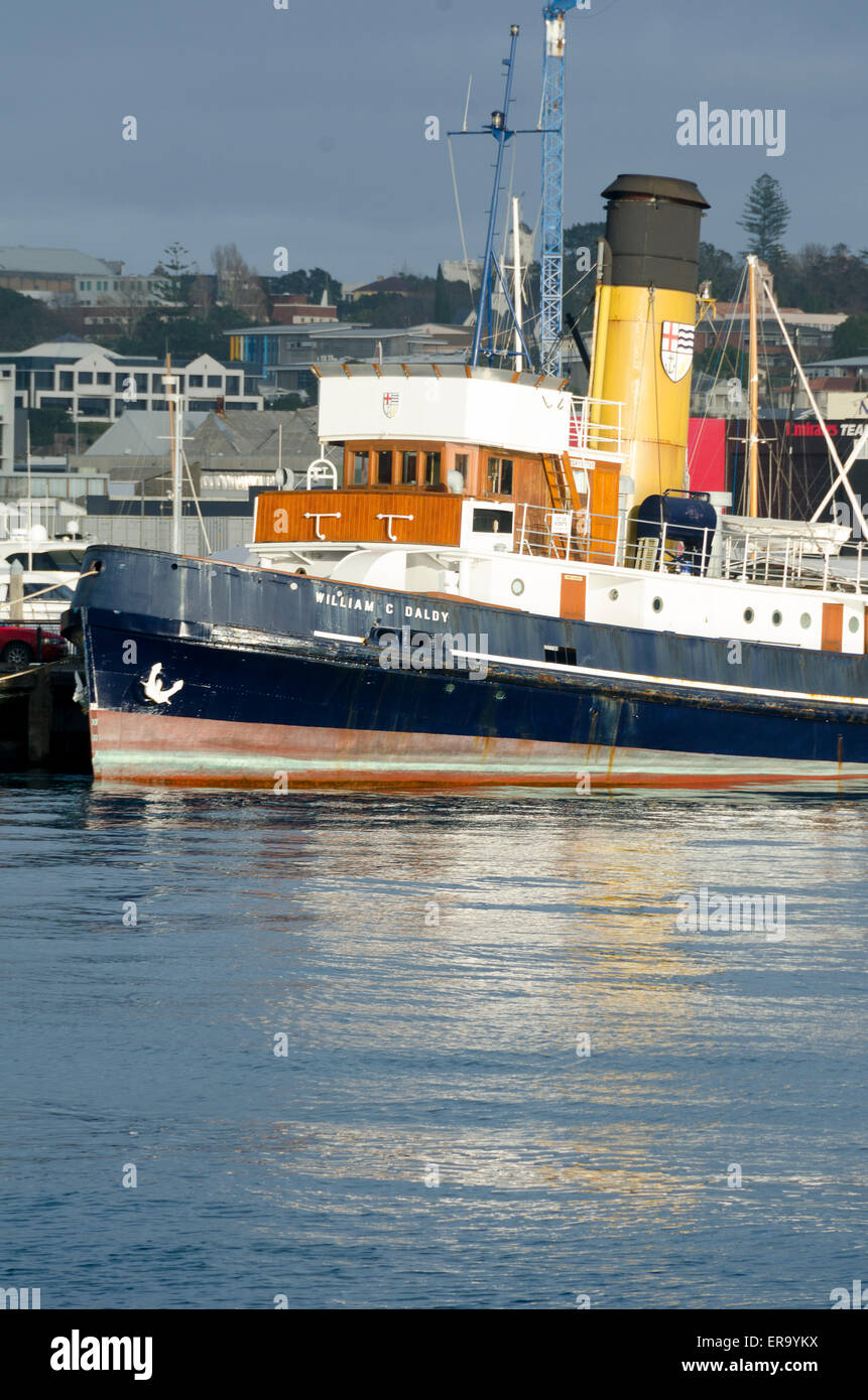Old steam tug hi-res stock photography and images - Alamy