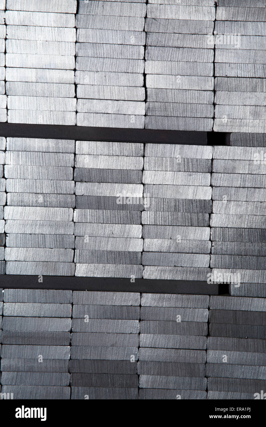 Steel mold hi-res stock photography and images - Alamy