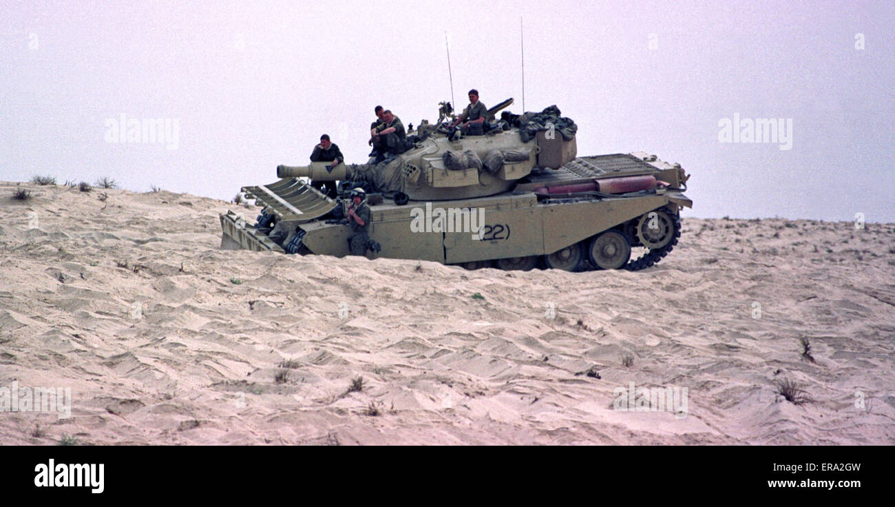 Gulf war british army 1991 hi-res stock photography and images - Alamy