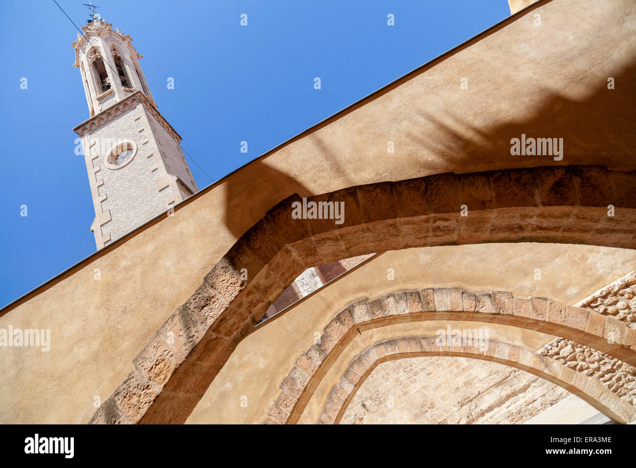 Valls spain hi-res stock photography and images - Alamy