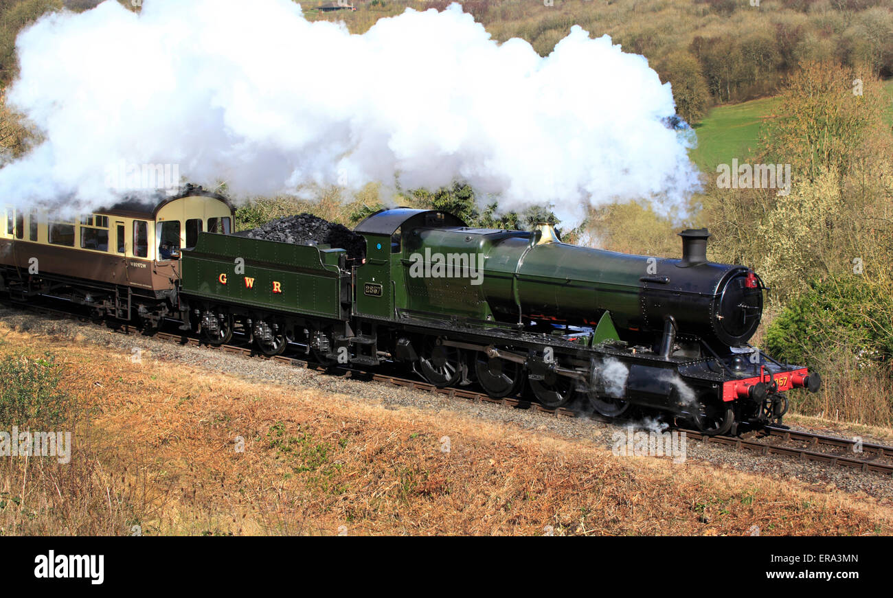 GWR Heavy Freight 2-8- 2857 powers out of Highley on the Severn Valley ...