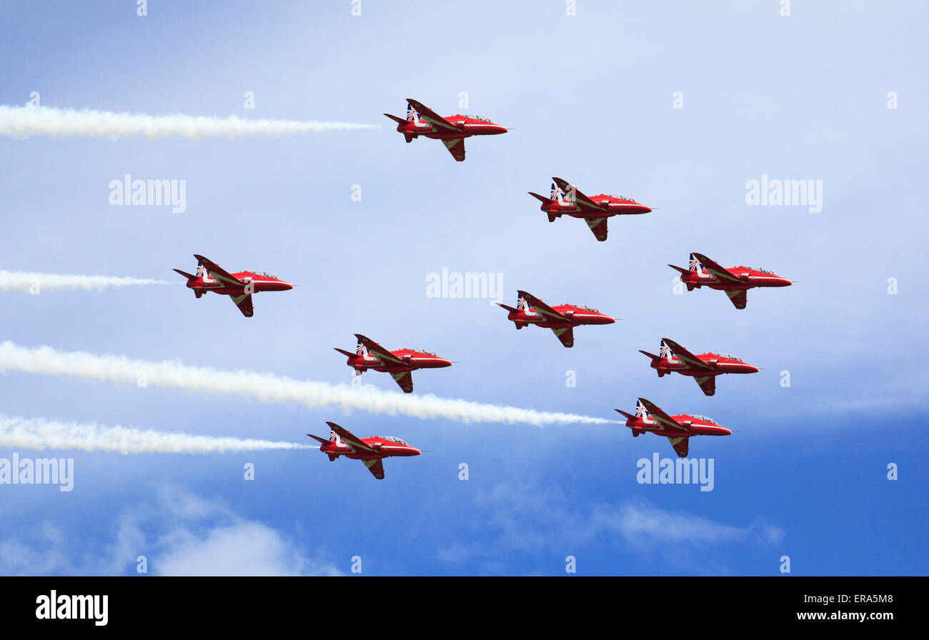 The RAF Red Arrows Display Team 2014, Cosford, Shropshire, England ...