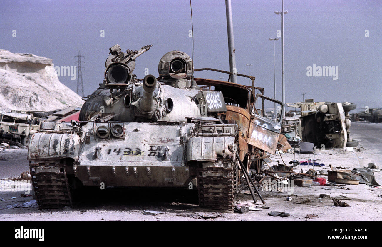 Highway Death Highway North Kuwait High Resolution Stock Photography ...