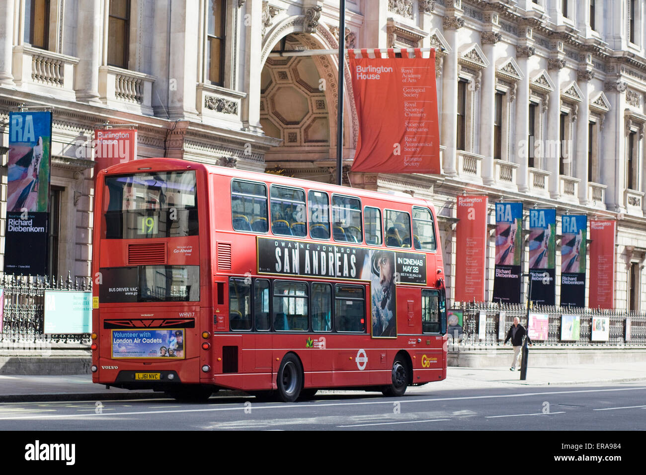 London Double decker bus advertising the film San Andreas Stock Photo ...
