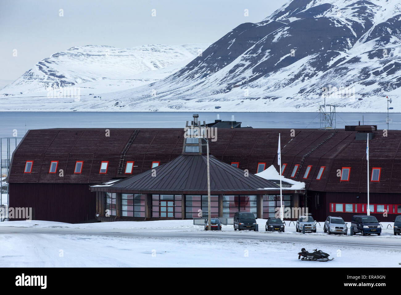 Unis Svalbard Logo Svalbard Science Park February 2017, In The " Blue