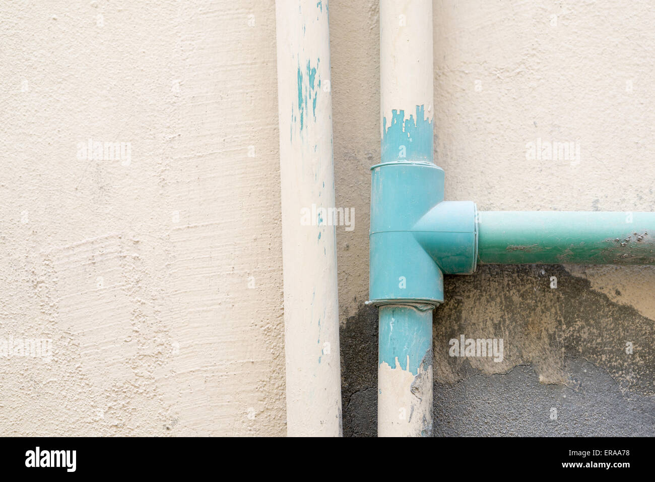 Pump connected pipes hi-res stock photography and images - Alamy