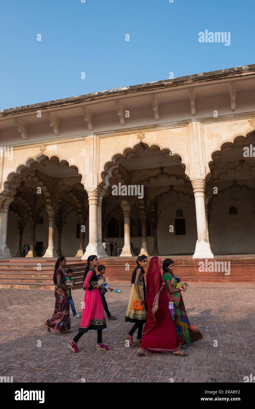 Indian girl in red fort hi-res stock photography and images - Alamy