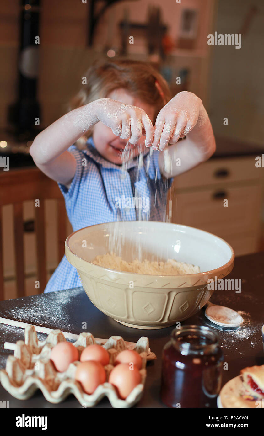 Mixing fun and learning hi-res stock photography and images - Alamy