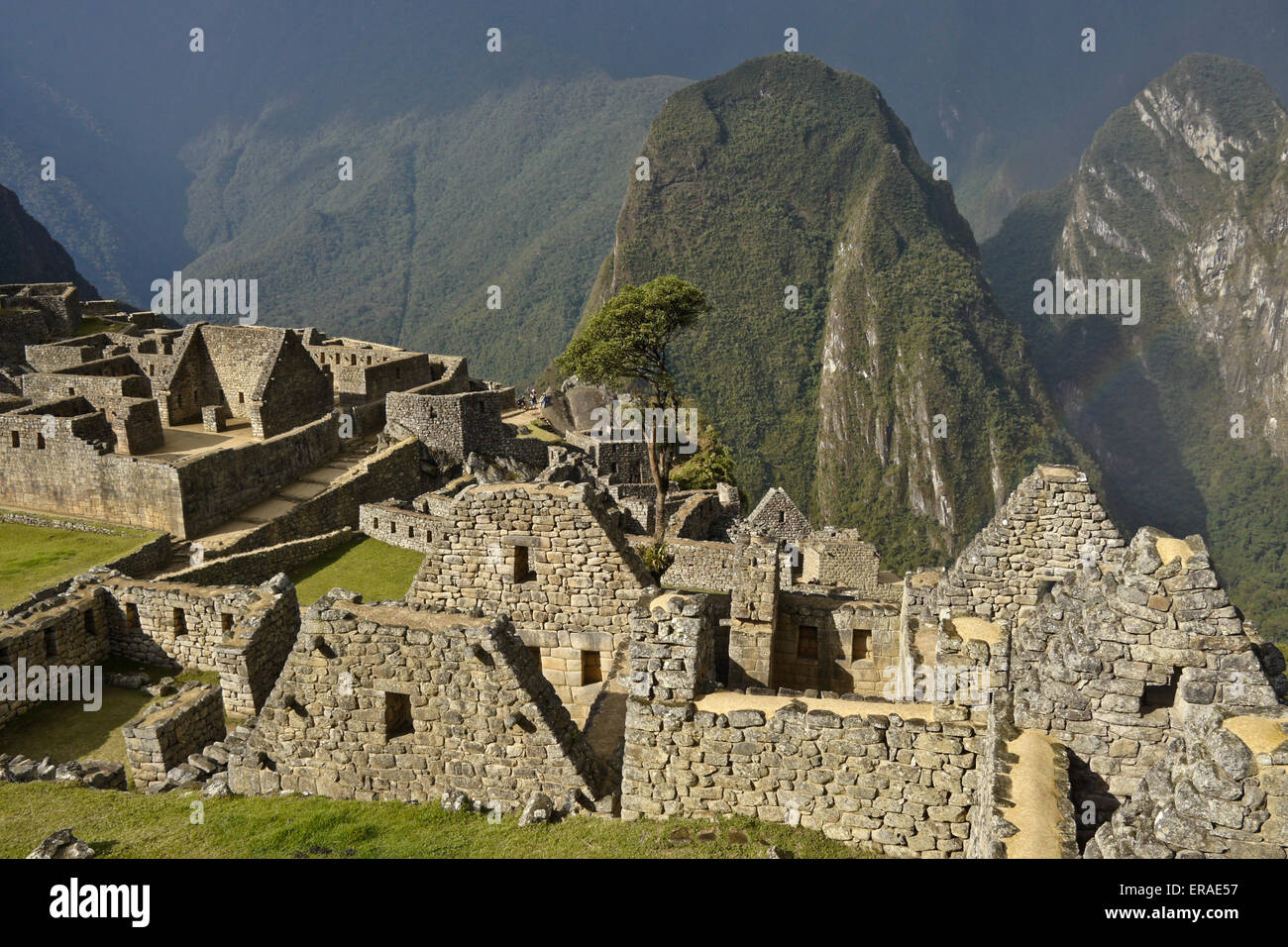 Inca ruins hi-res stock photography and images - Alamy