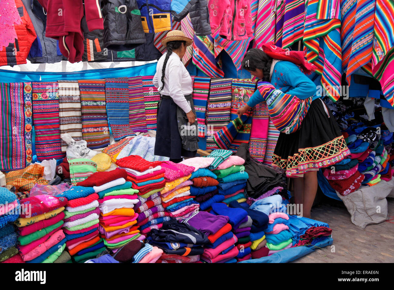 Peruvian Textiles Stock Photos & Peruvian Textiles Stock Images - Alamy