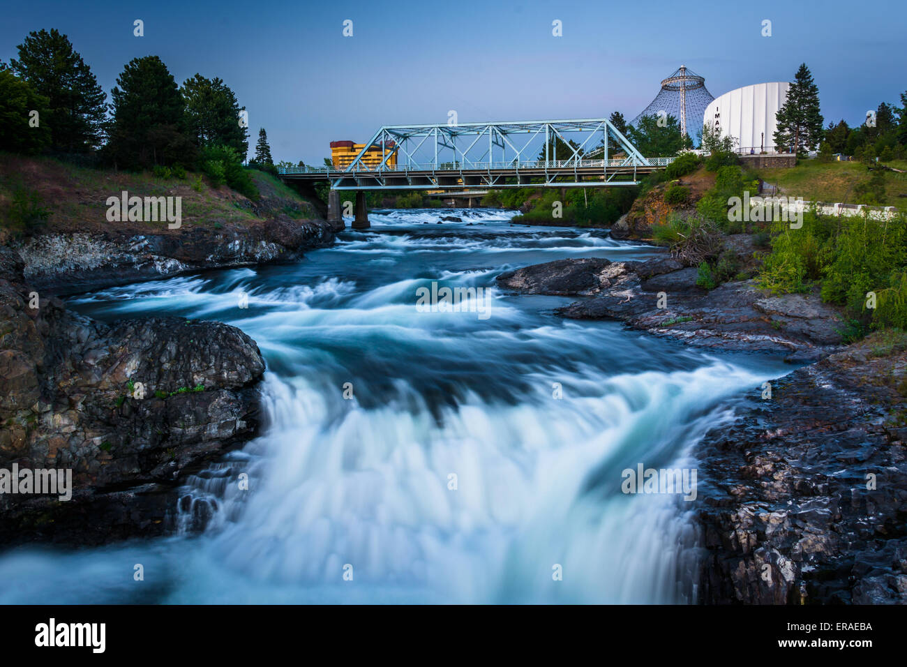 Spokane Falls and the Howard Street Bridge in Spokane, Washington Stock ...