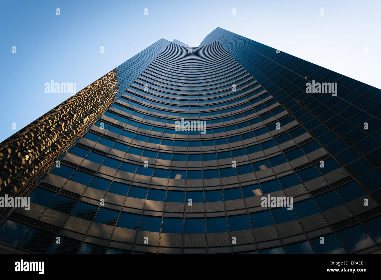 The Columbia Center, in downtown Seattle, Washington Stock Photo - Alamy