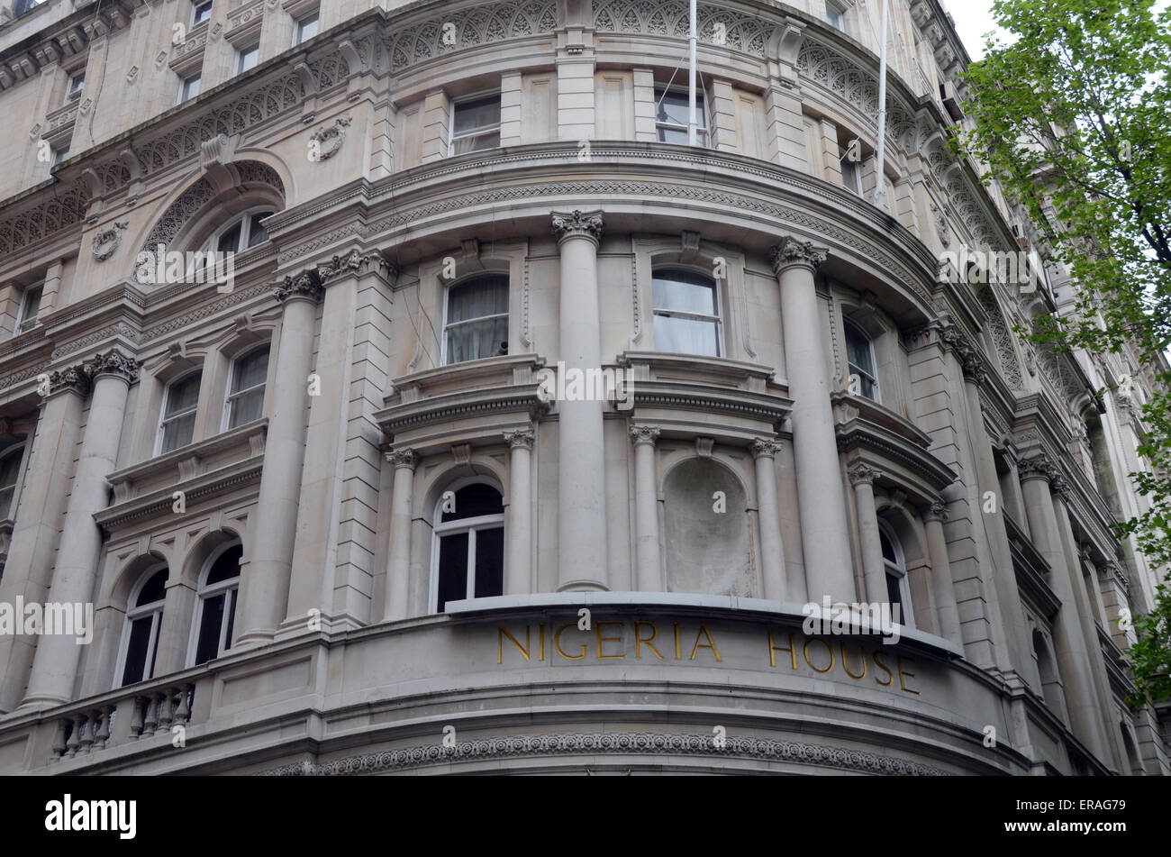 Nigeria house hi-res stock photography and images - Alamy