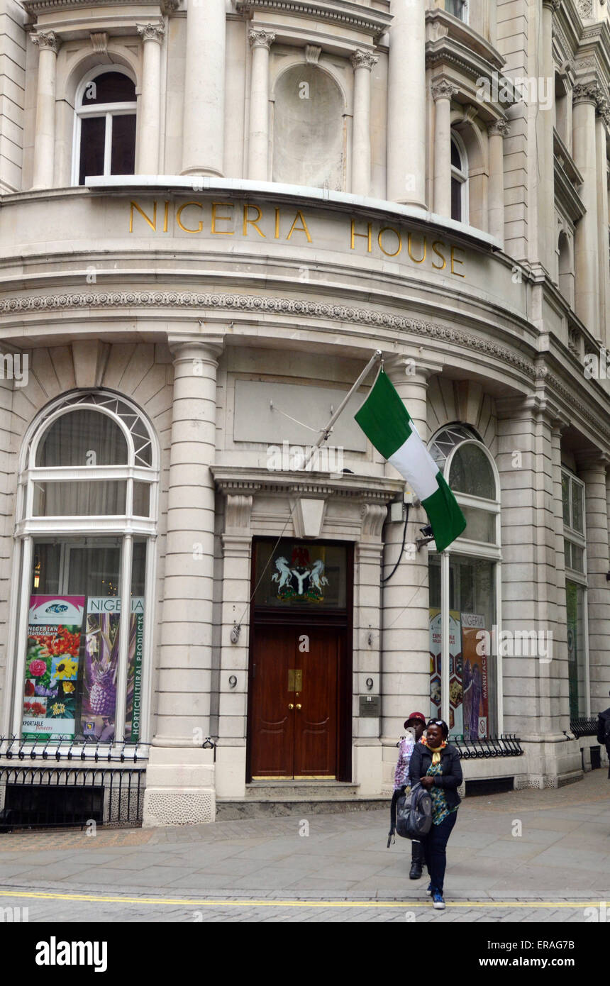 Nigeria house hi-res stock photography and images - Alamy