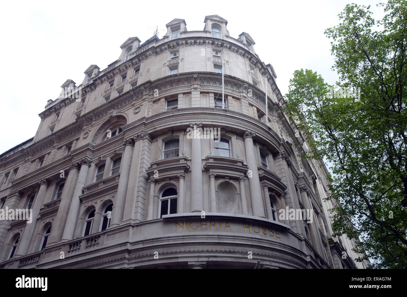 Uk nigerian house hi-res stock photography and images - Alamy