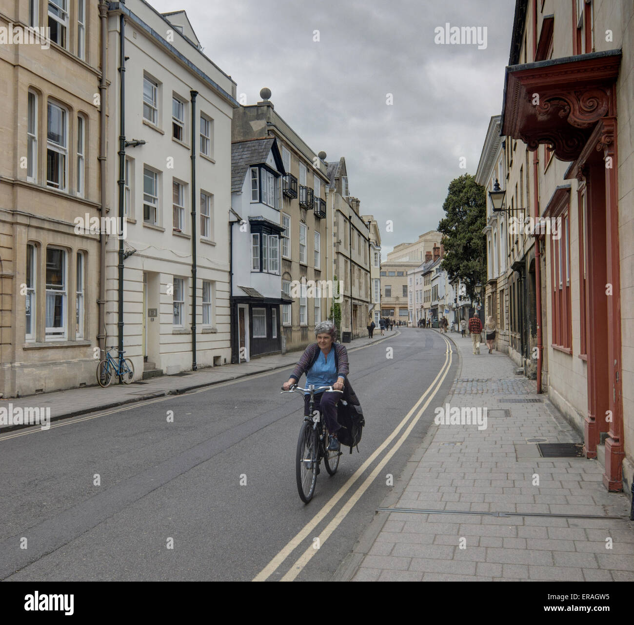 Lady bike hi-res stock photography and images - Alamy