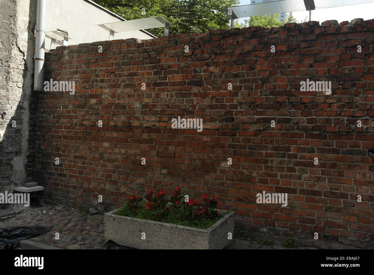 Red Brick Wall Street at Quyen Elliott blog