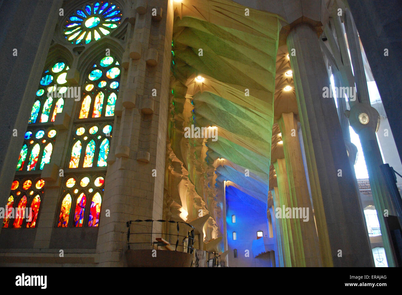 light shining through stained glass windows in the Sagrada Familia ...